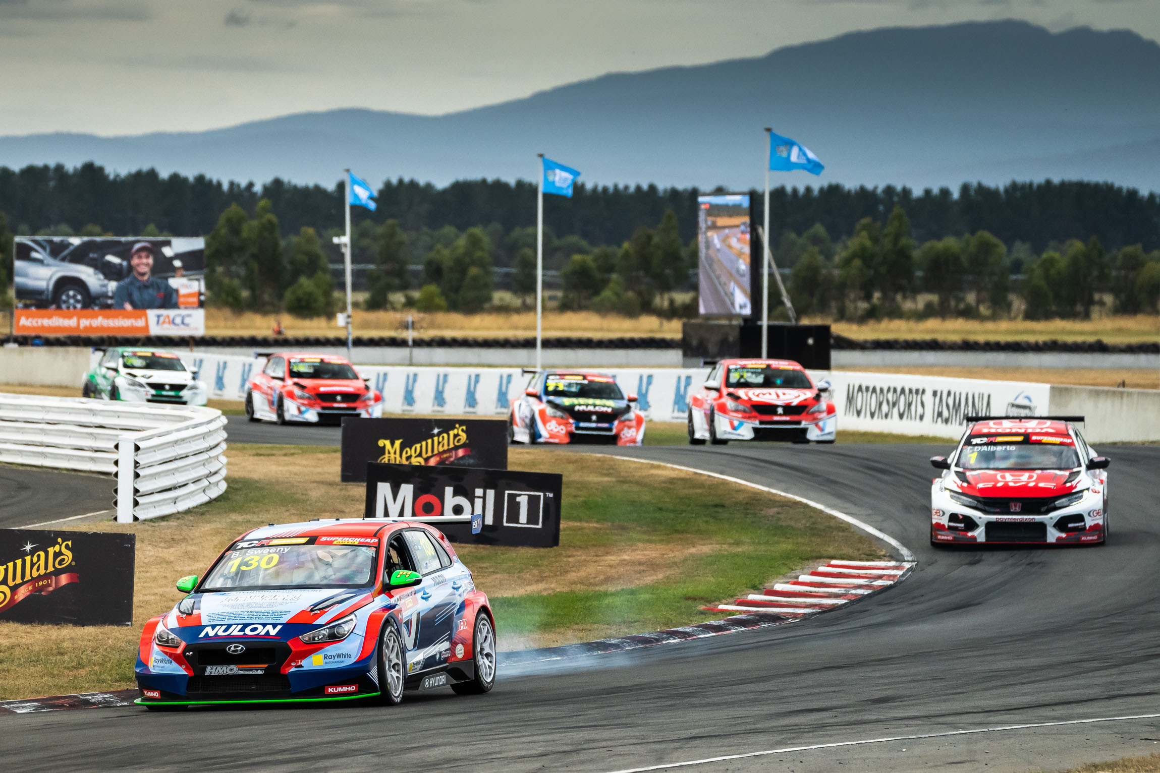 Symmons Super Sends: The best passes from Round 1 in Tasmania - Race ...