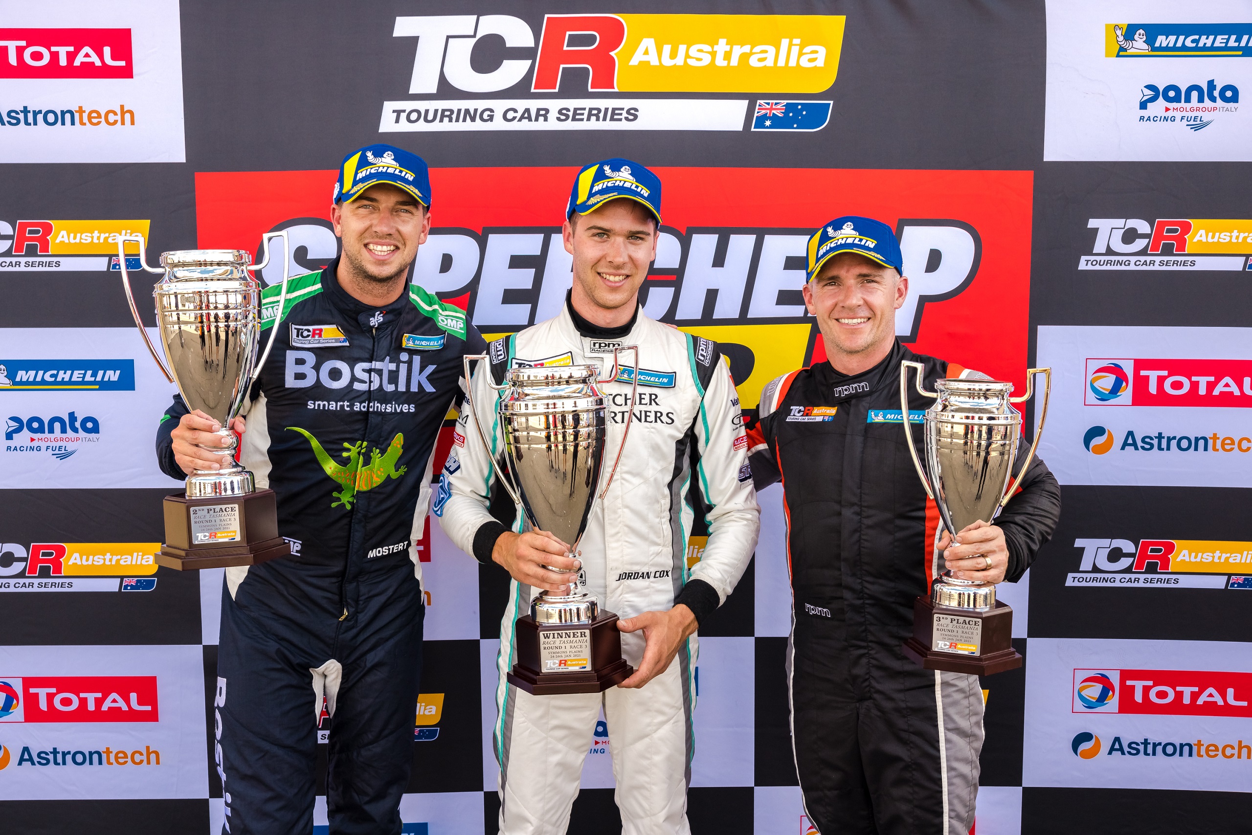 Supercheap Auto TCR Australia's Golden Drivers in Tasmania - Race Tasmania